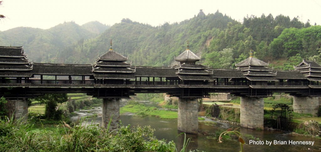 Wind and rain bridge » An Australian in China
